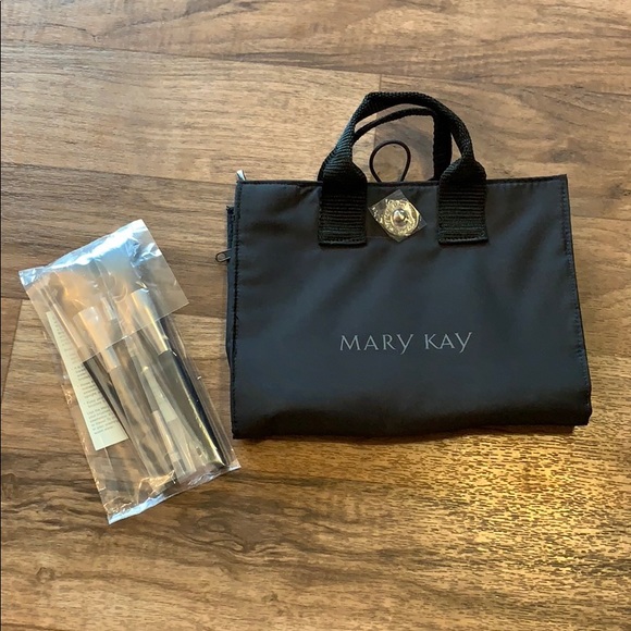 Mary Kay | Makeup | Mary Kay Essential Brush Set | Poshmark